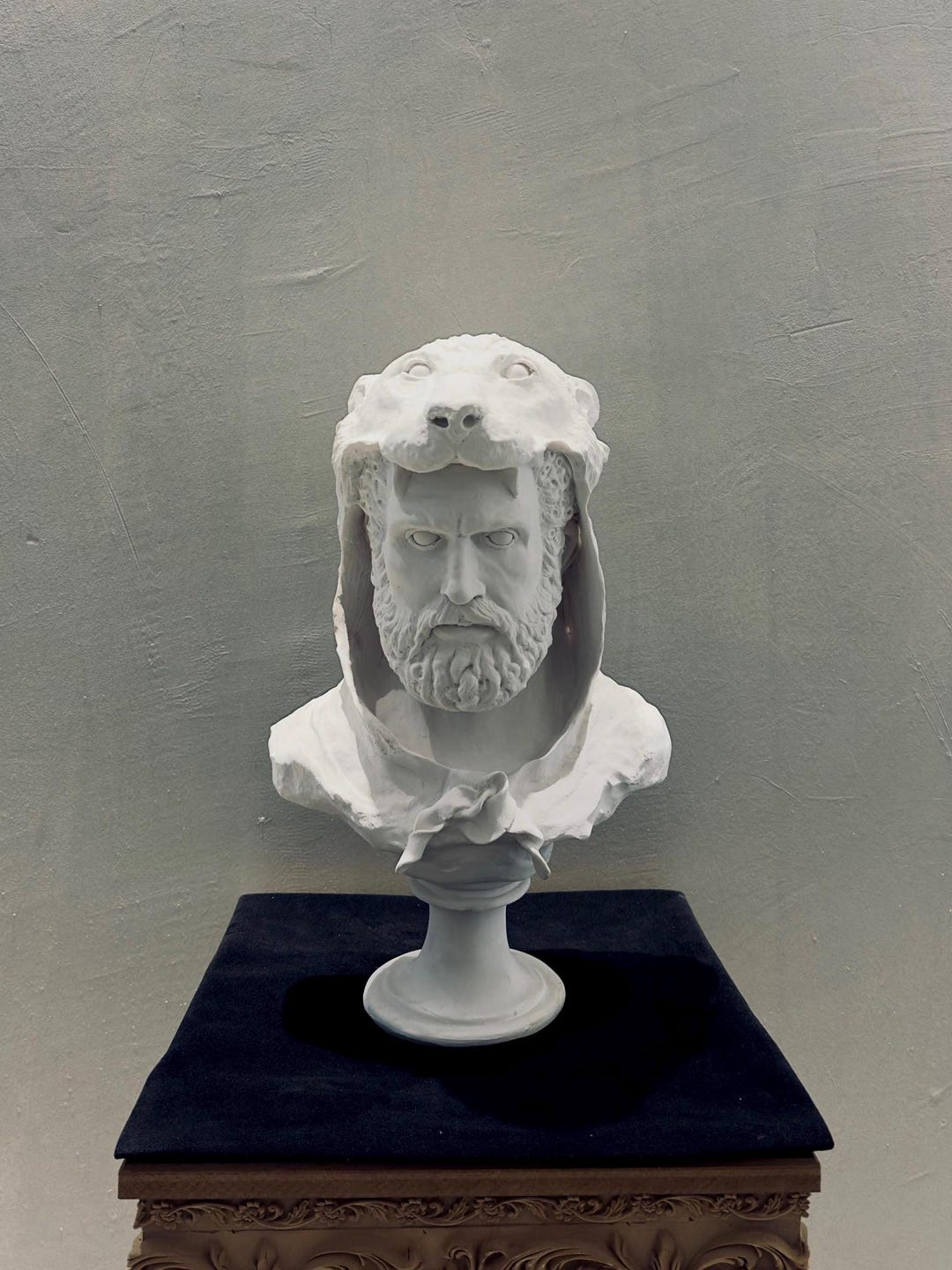 Handcrafted Heracles Bust Statue | Classical Greek Resin Decor (52x30 ...