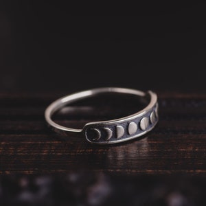 Sterling Silver Moon Phases Ring-lunar Jewellery-gothic Rings-witchy ...