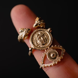 Gold Medusa Ring-14k Solid Gold Medusa Head Ring-mythology Ring-ancient Greek Inspired-gold ...