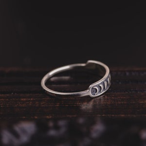 Sterling Silver Moon Phases Ring-lunar Jewellery-gothic Rings-witchy ...
