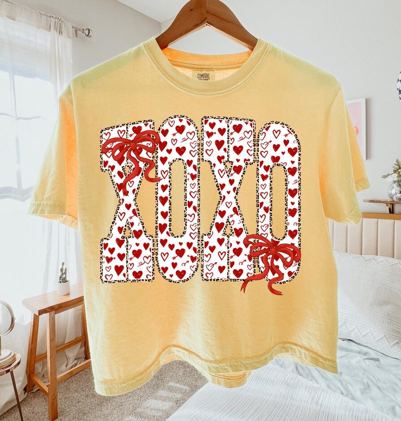 Preppy XOXO Valentine PNG, Pink Red Heart Coquette Design, Valentines ...
