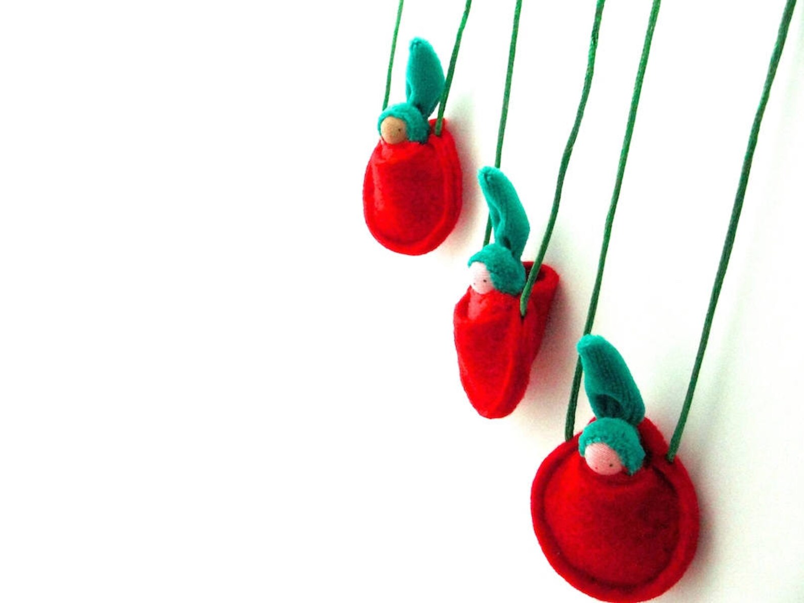 Apple Children's Necklace // Waldorf Toy // Apple Doll // - Etsy