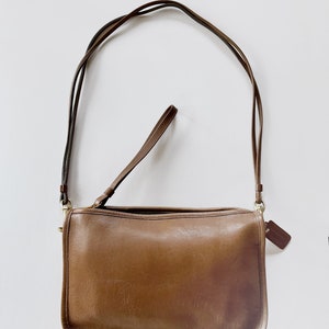 Vintage Coach Tabac Putty Tan Taupe Leather Basic Bag 9455 US / NYC ...
