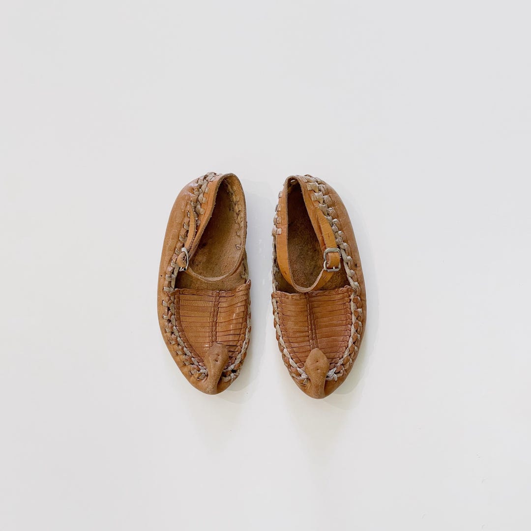 Vintage Folk Style Eastern European Croatian Serbian Balkan Opanak ...