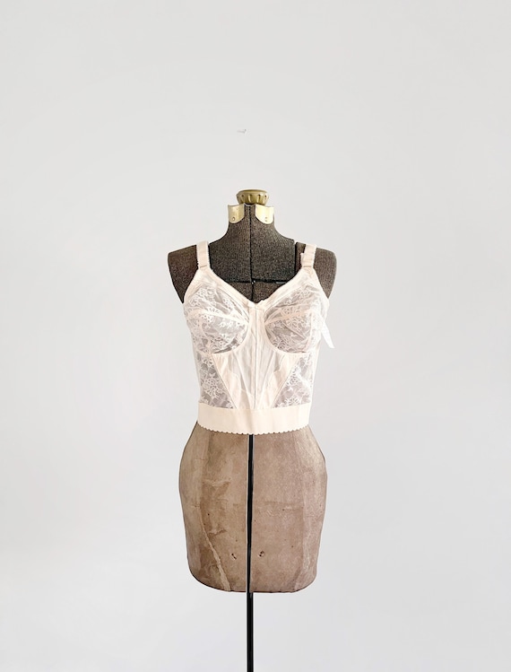 Vintage Sky Bali 38C Peach Pale Pink Beige Lace Longl… - Gem