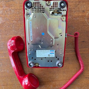 Vintage Cortelco Red Push Button Analog Land Line Telephone Desk Phone ...