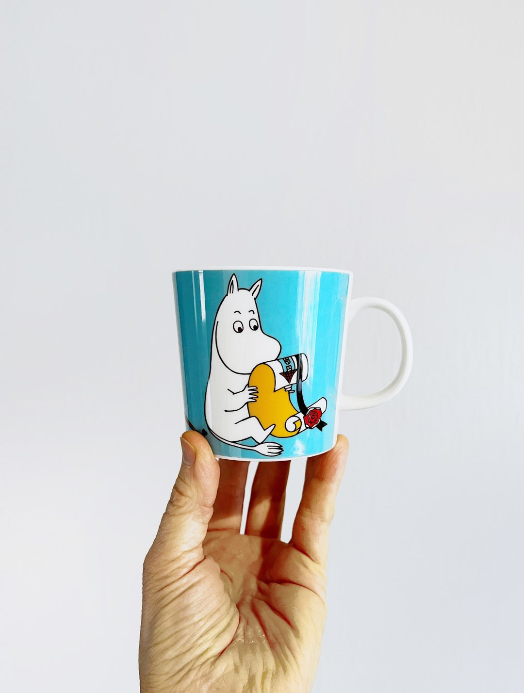 Vintage Arabia Finland Moomin Ceramic Mug / Cup Moomin Builds a New ...