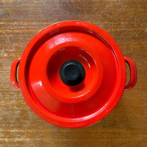 Vintage Mid Century Finel Red and White Enamel / Enamelware Cooking Pot ...