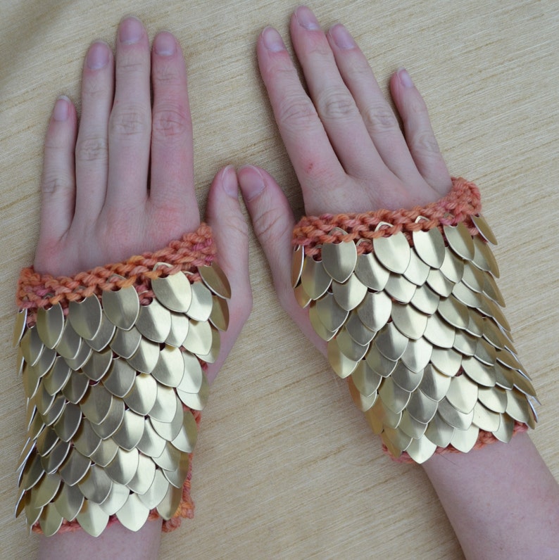 Dragon Scales Aluminum Small Gold Sets of 100 - Etsy