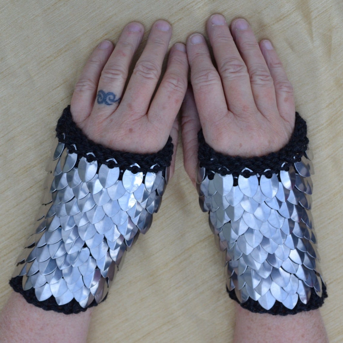 Dragon Scales - Aluminum - Small - Silver - Sets of 100 - Etsy