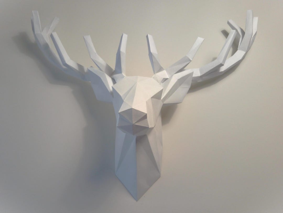 Low-polygon Deer Head. Faux Taxidermy Trophy, Minimalist Papier-mâché ...