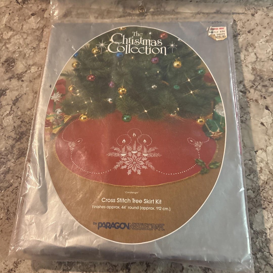 Paragon Needlecraft Cross Stitch Tree Skirt Kit Red 43" Round 6953 ...
