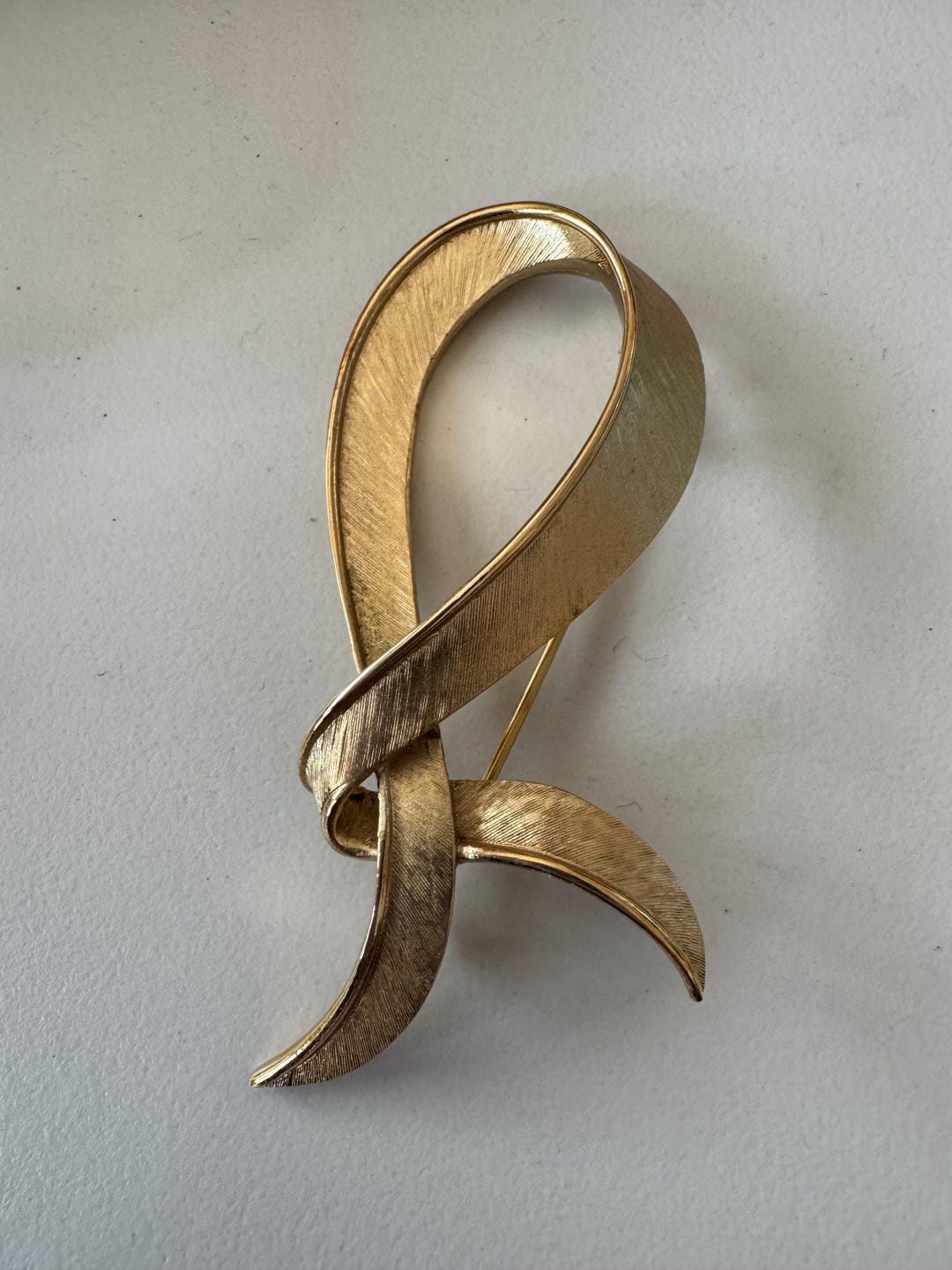 Vintage Crown Trifari Brushed Ribbon Brooch, Alfred Philippe Design - Etsy