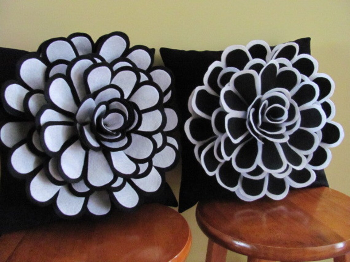 Felt Flower Pillow Pattern DAISY ROSE Felt Flower Throw Pillow Cover ...