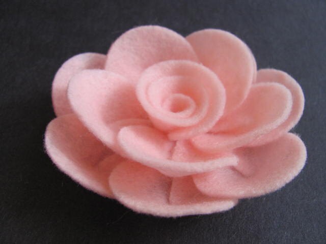Felt Rose Pattern PENNY ROSE No Sew Felt Flower Tutorial Brooch Pattern ...