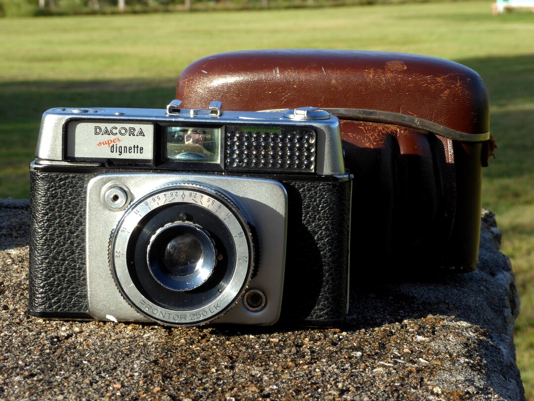 Dacora Super Dignette Prontor 250LK German Camera Prop With Case ...