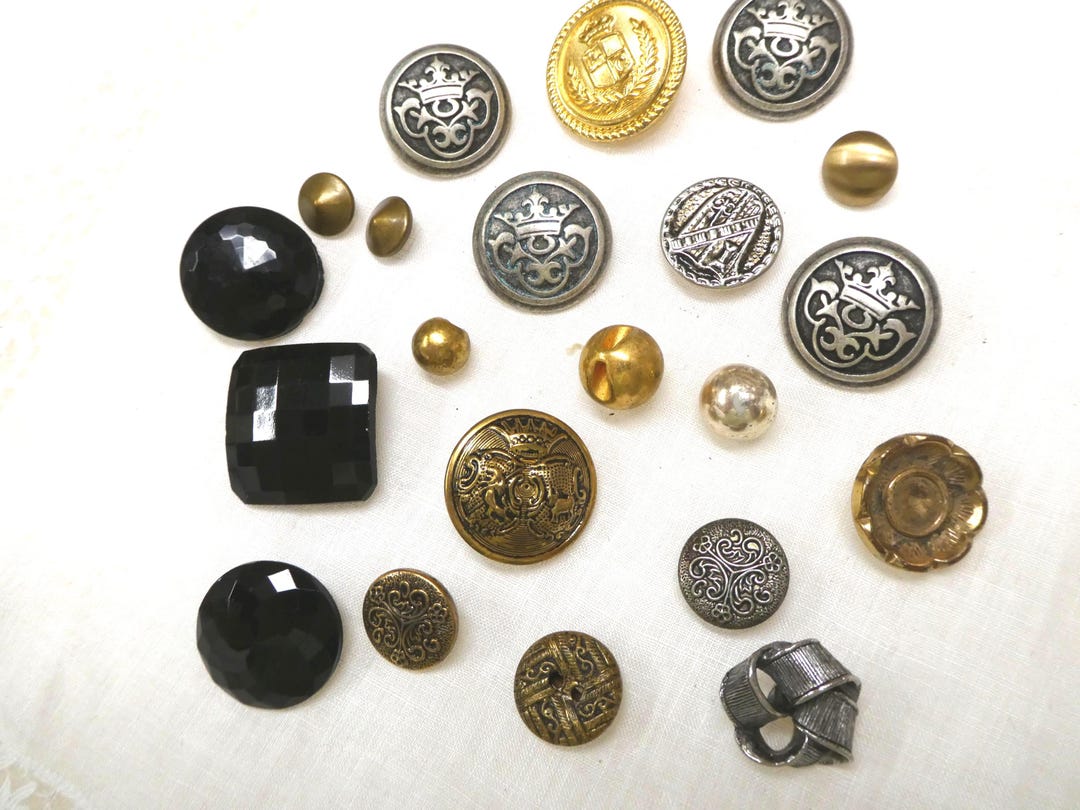 Vintage French Inspired Buttons: Mixed Metal, Glass, Floral ...