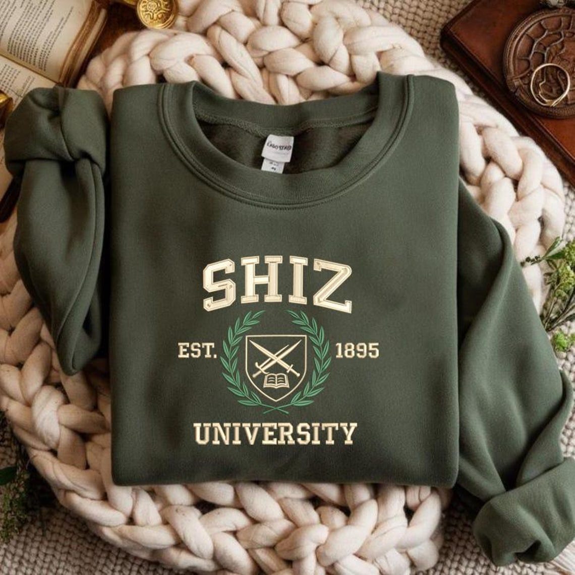 SHIZ University Embroidery Design, Academic Crest Laurel Sword Emblem ...