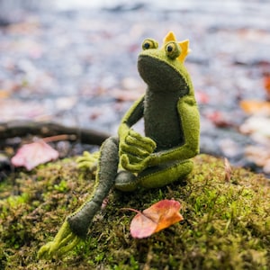 Frog Prince PDF Pattern, Felt Ornament, Beginner Sewing, Felt Animal ...