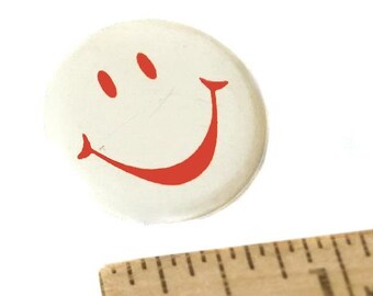 Smiley face pin | Etsy
