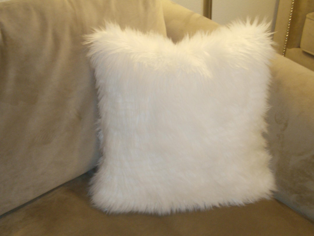 1 Piece Bright White Faux Fur Cushion Pillow 18x18 Premium Shaggy With ...
