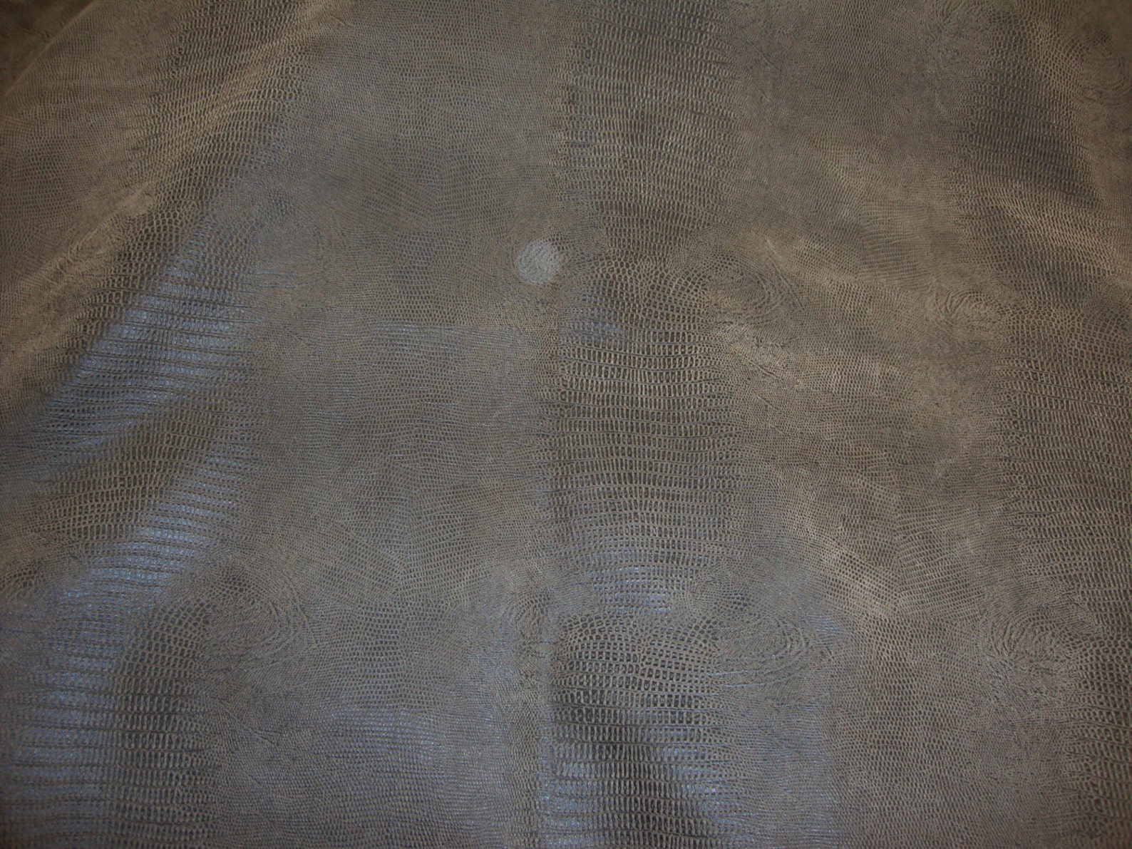 Saddle Alligator Disressed Upholstery Faux Leather Vinyl - Etsy