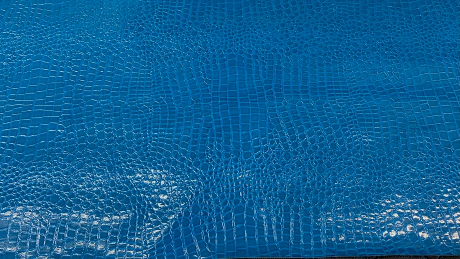 Crocodile Patent Glossy Fabric Faux Vinyl Fabric by Yard - Etsy