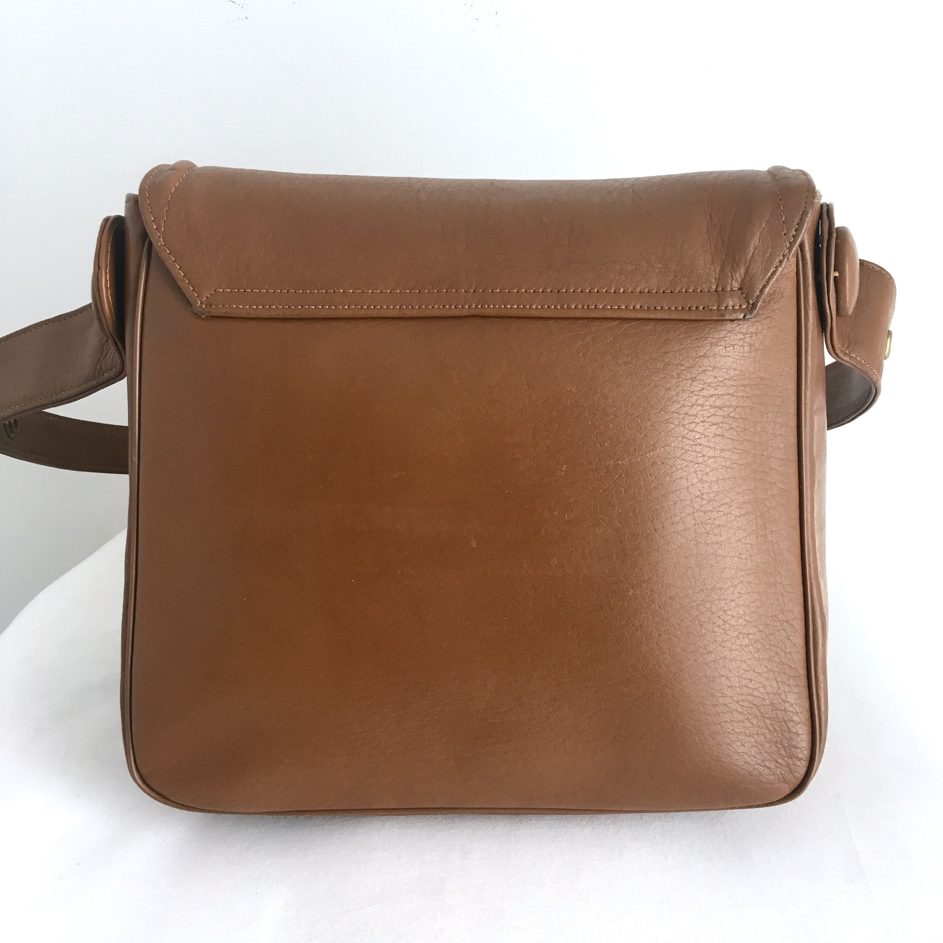 1970's Zenith Hand Made Tan Leather Shoulder Bag - Etsy