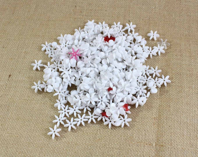 Over 200 Pinwheel Beads Plastic, Cartwheel Beads, Paddle Wheels ...