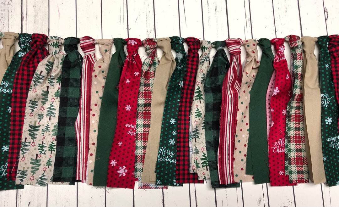 COUNTRY Christmas Farmhouse Rag Garland Banner, Red, Green, Check ...