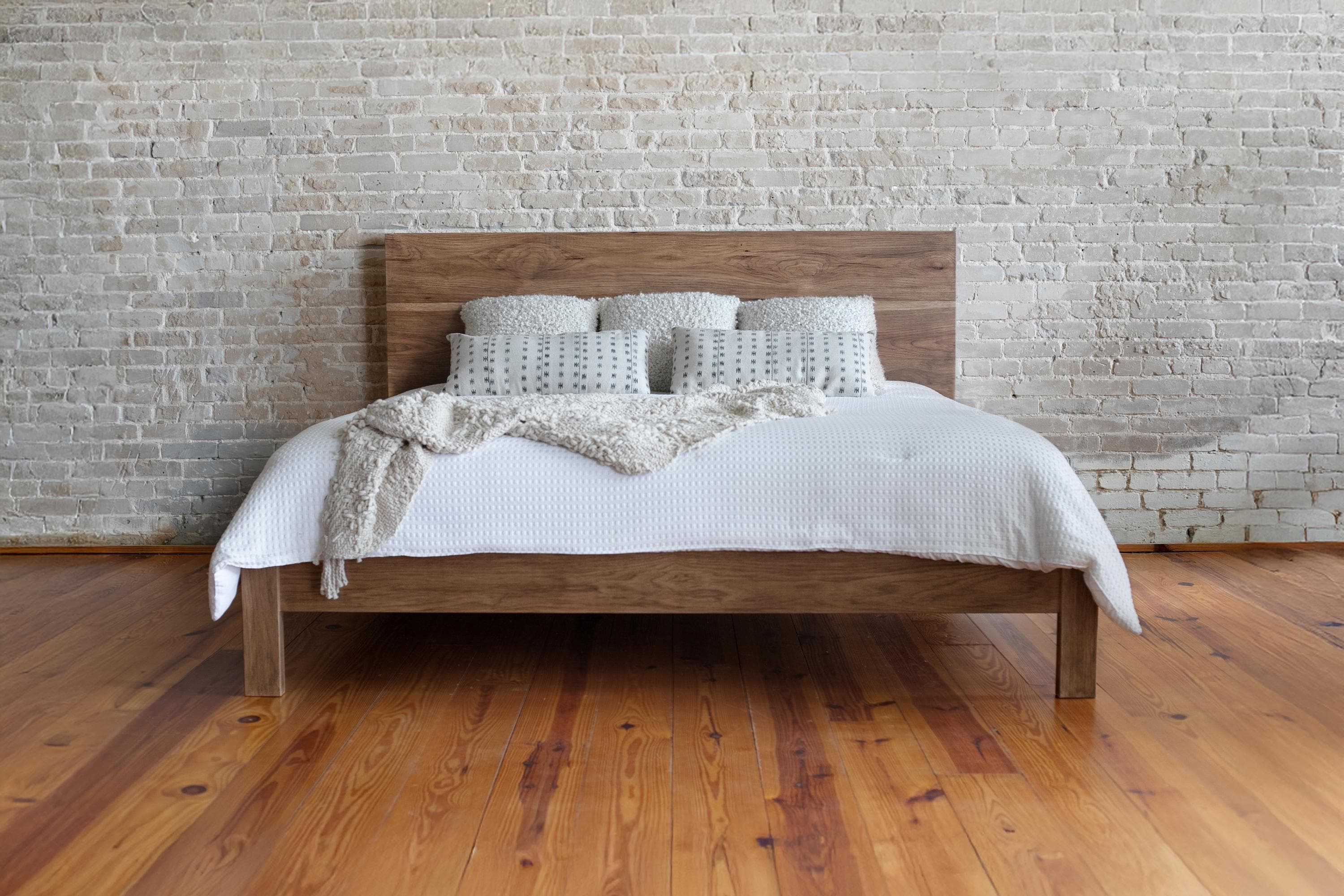 Solid Hickory Bed - Handmade, Wooden Bed, Adjustable Mattress Height - Etsy
