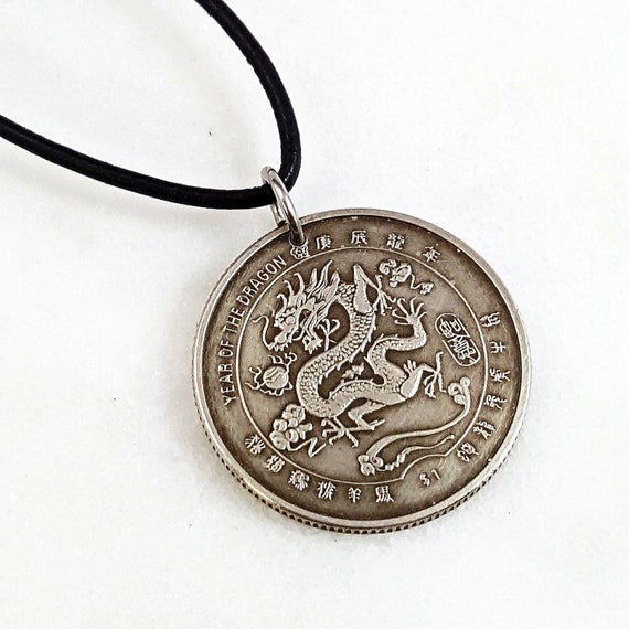 Chinese zodiac 2000 year of the golden dragon 60 photos ...