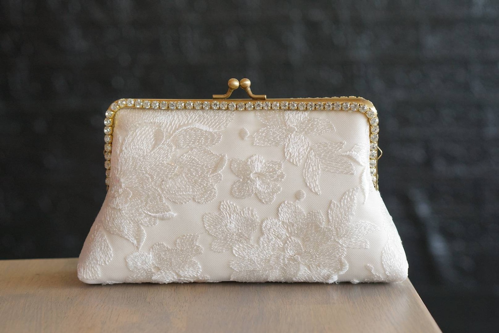 Lace Ivory Bridal Clutch / Vintage Inspired / Elegant Wedding - Etsy