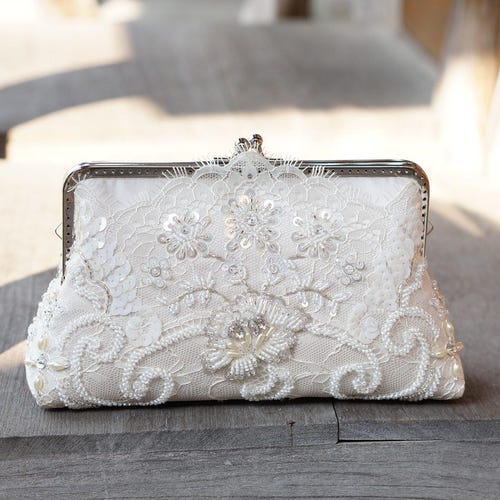 Lace Ivory Bridal Clutch / Vintage Inspired / Elegant Wedding - Etsy