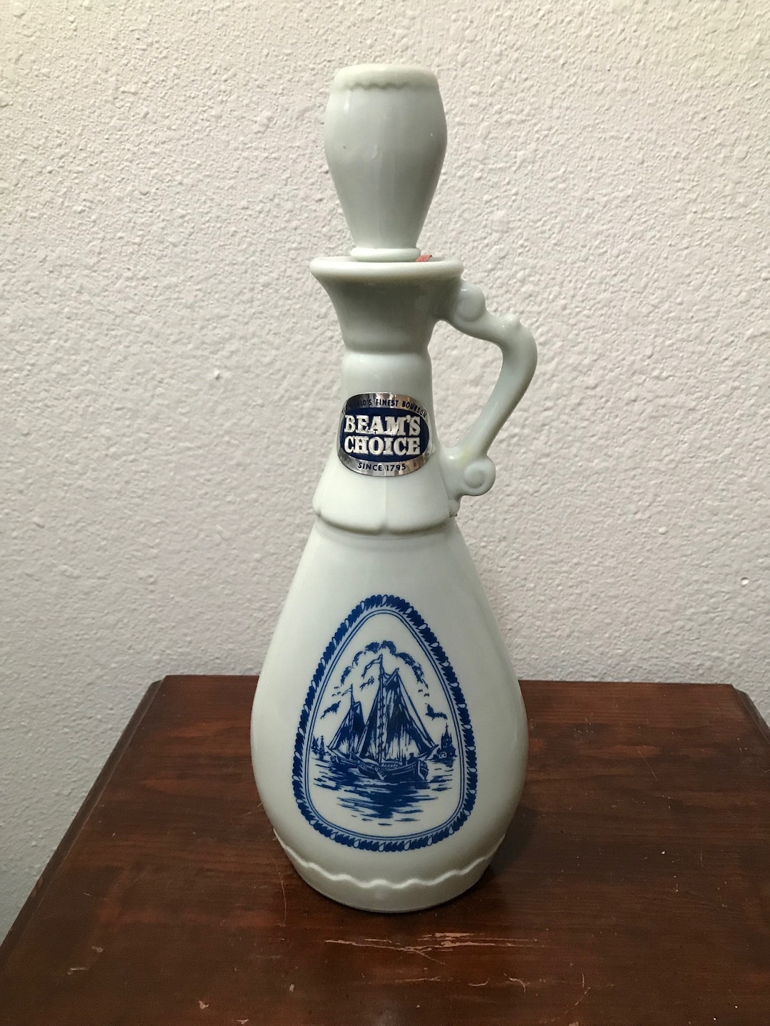 Vintage Jim Beam "beam's Choice in Delft Blue" Milk Glass Decanter - Etsy