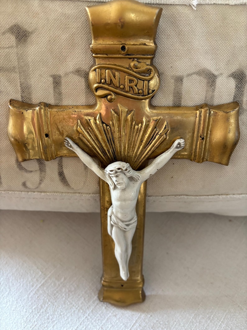 Vintage Crucifix, Corpus, Heavy Gold Metal, Sunbeam Crucifix, INRI ...