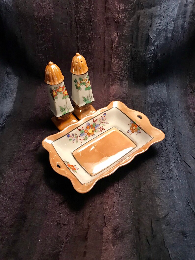 Vintage Shaker Dish Set, Lusterware Salt Pepper Shakers, Orange Blue ...