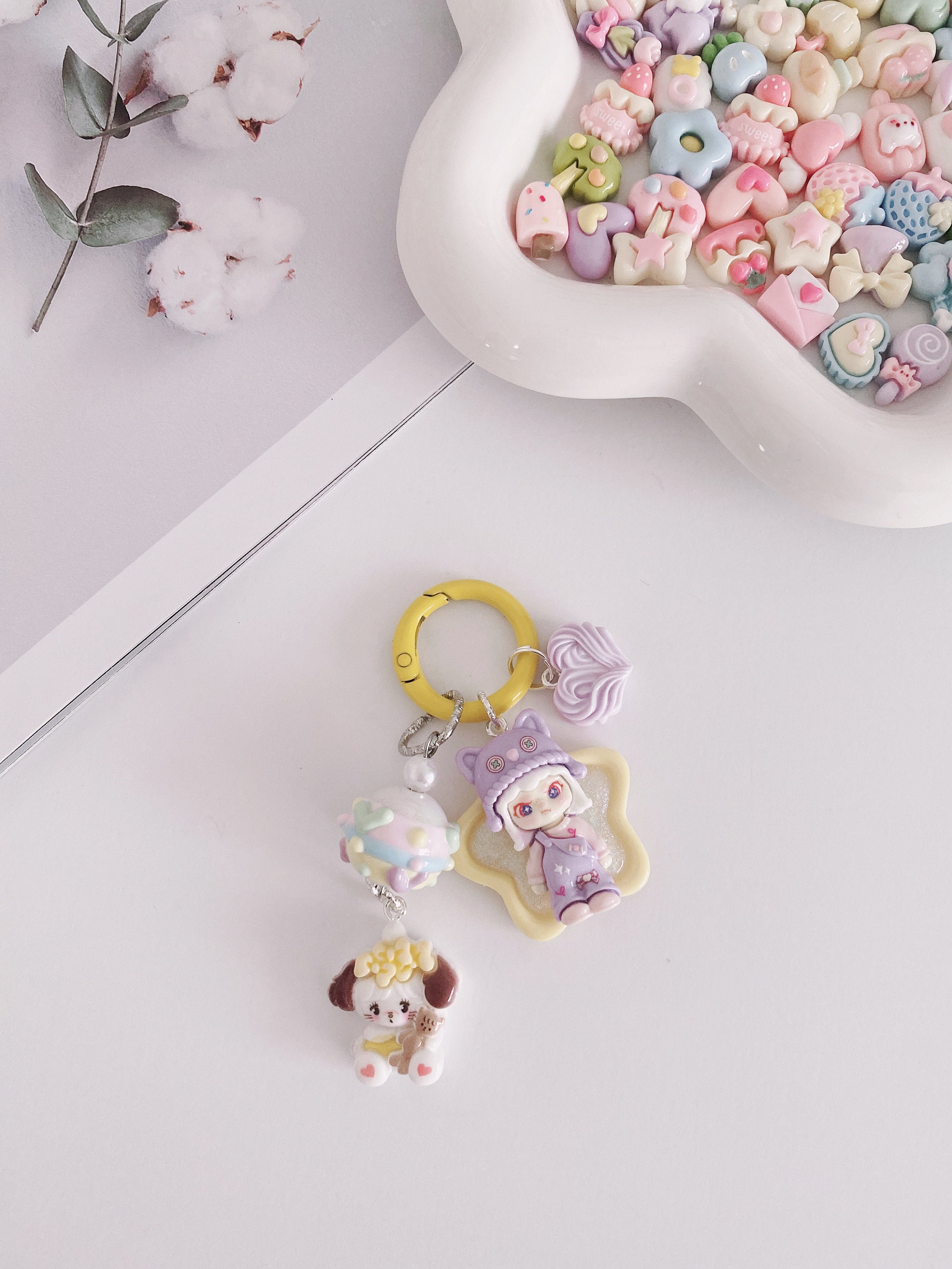 Decoden Dora Charm Keychain - Etsy