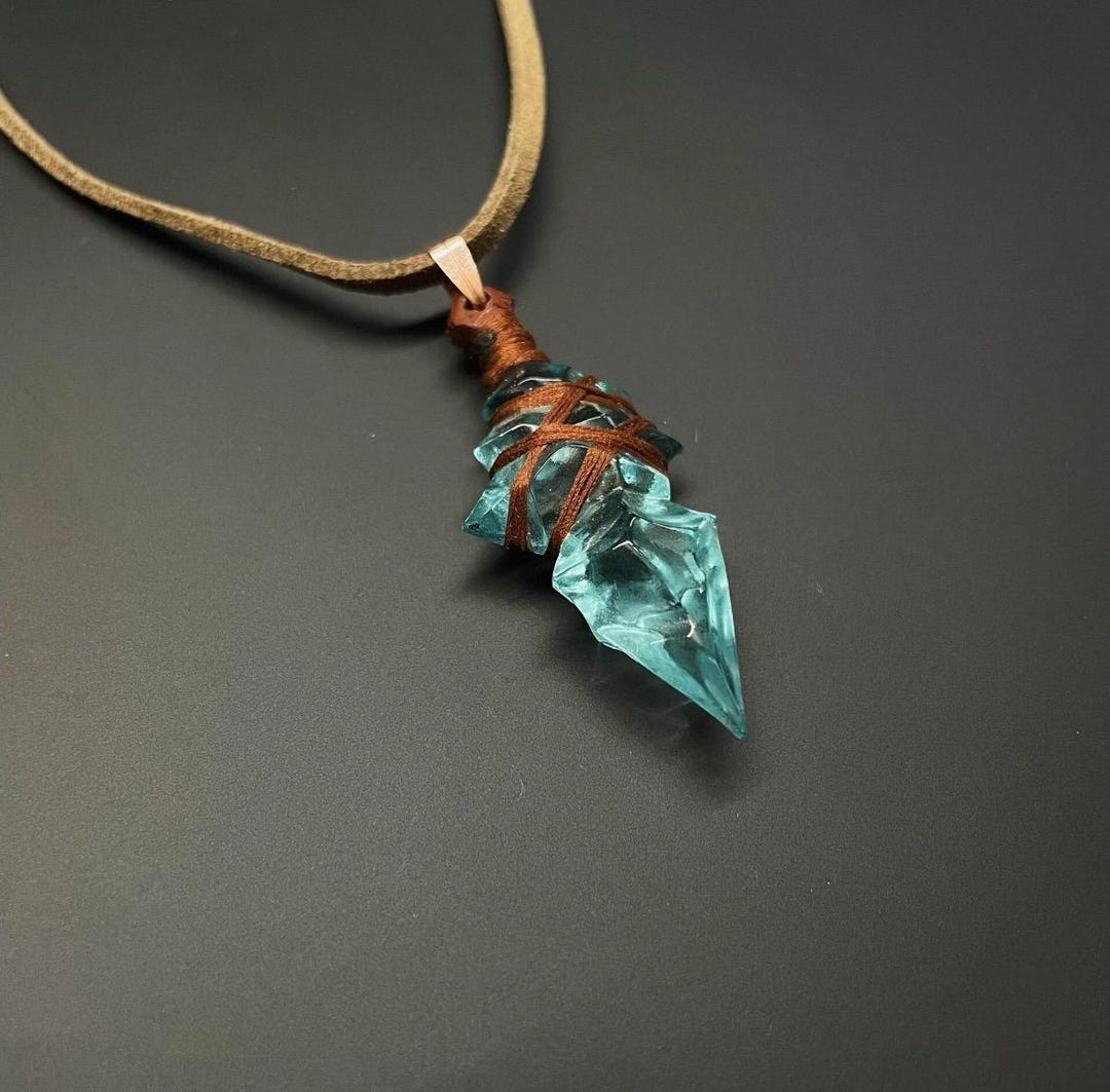 Final Fantasy XIV Crystal Pendant Necklace, Hand-carved Custom Ffxiv ...