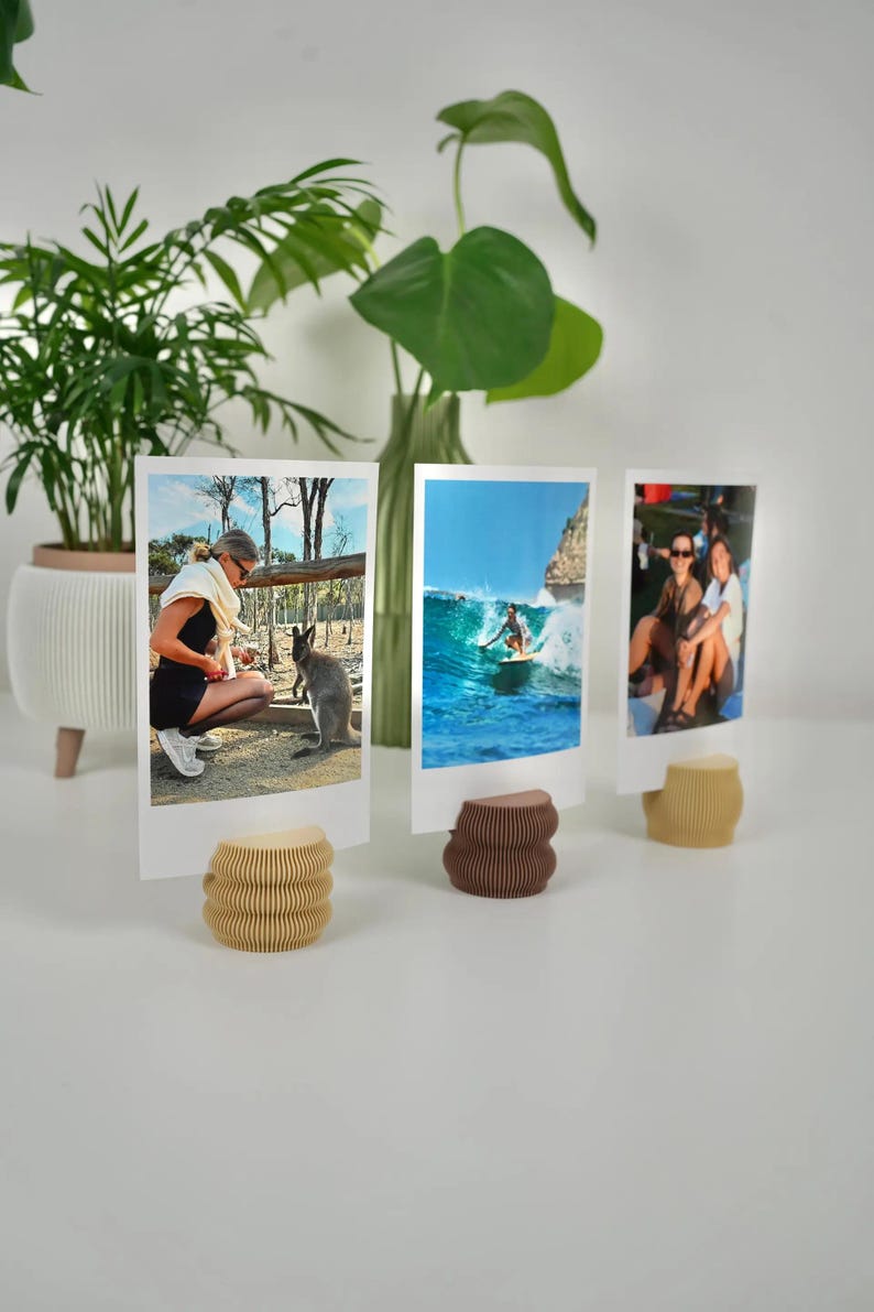 WAVIES – Wavy Photo Holder | Modern Polaroid & Postcard Stand | 3D ...