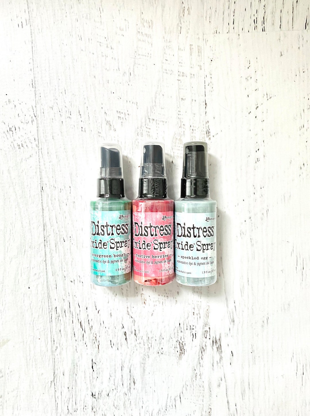 Tim Holtz Distress Oxide Spray Stain in Evergreen Bough, Festive ...