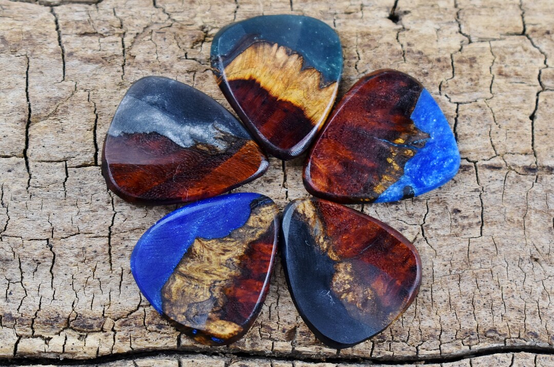 Bloodwood Burl Resin Guitar Pick - Handmade Wood Pick - Etsy