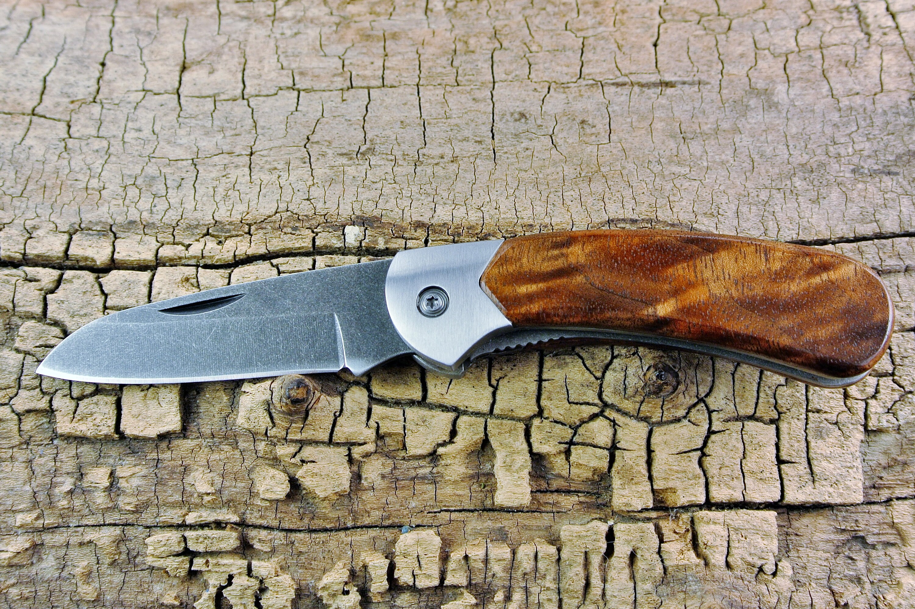 Pocket Knife with Wood Handle - Figured Walnut Wooden Handle - Wood ...