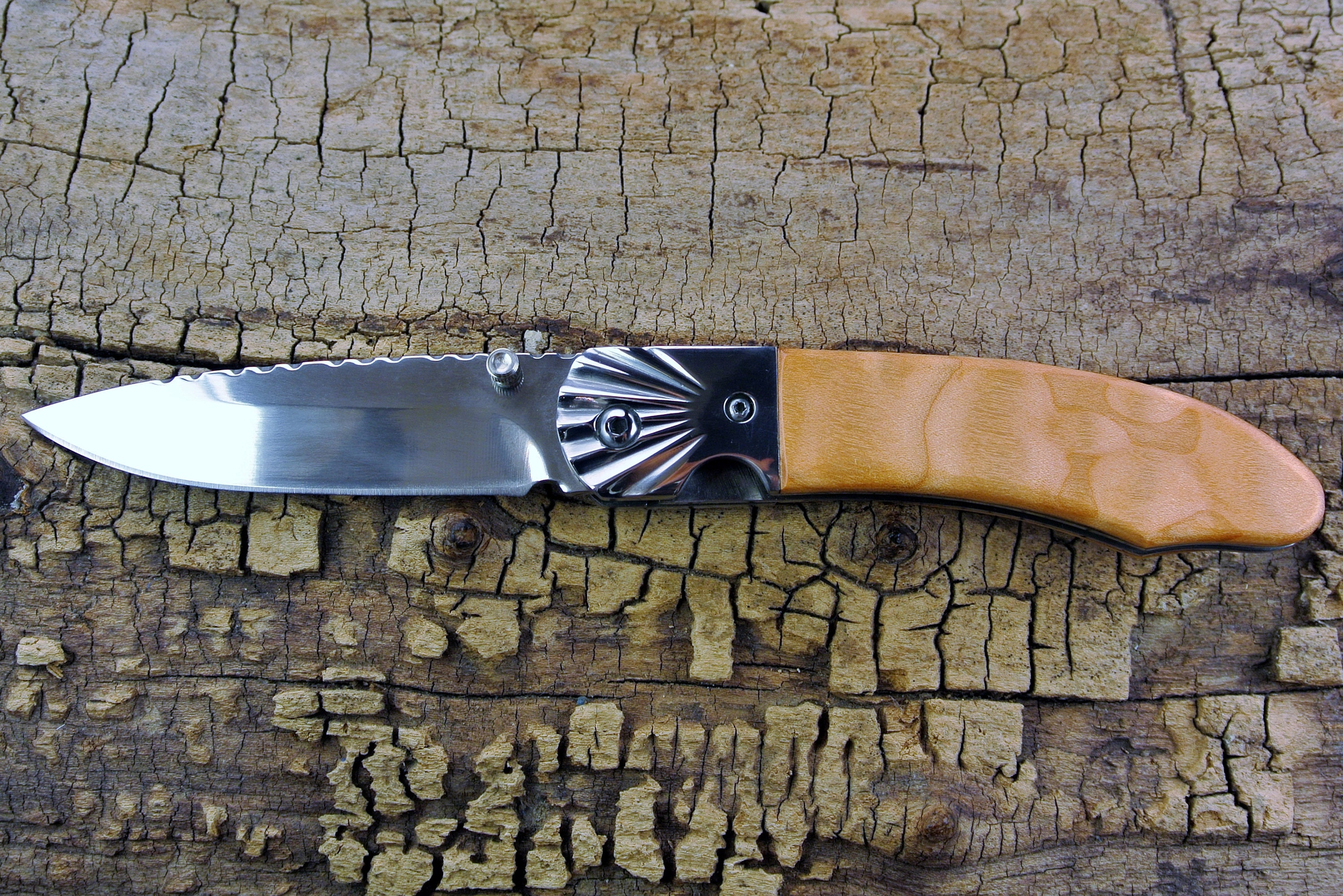 Pocket Knife with Wood Handle - Quilted Maple Wooden Handle - Wood ...