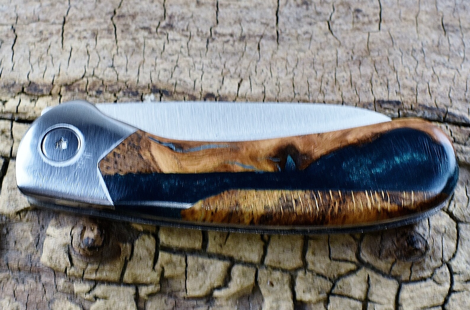 Resin Wood Pocket Knife With Wood Handle Emerald Green Resin - Etsy