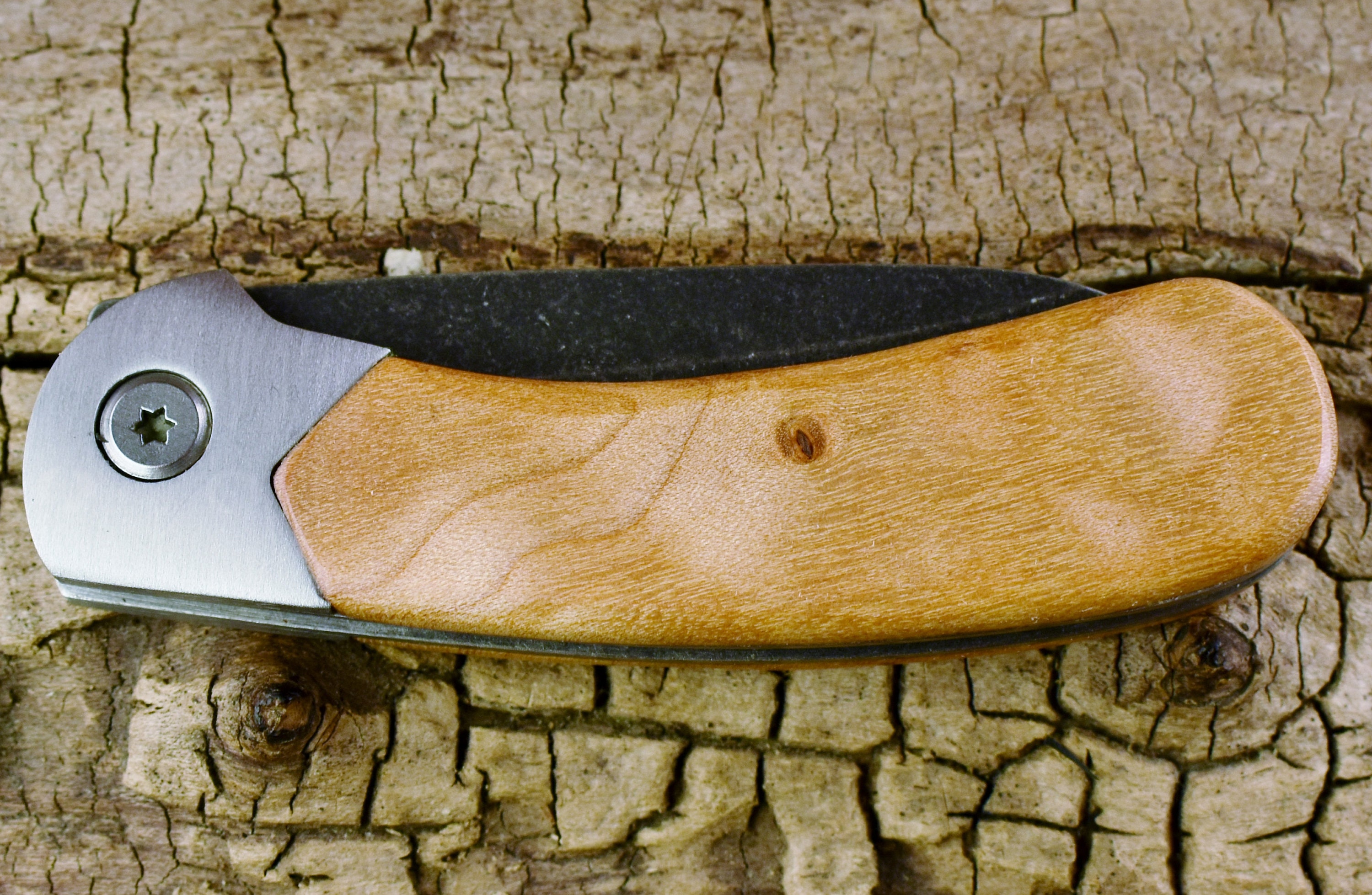 Pocket Knife with Wood Handle - Quilted Maple Wooden Handle - Wood ...