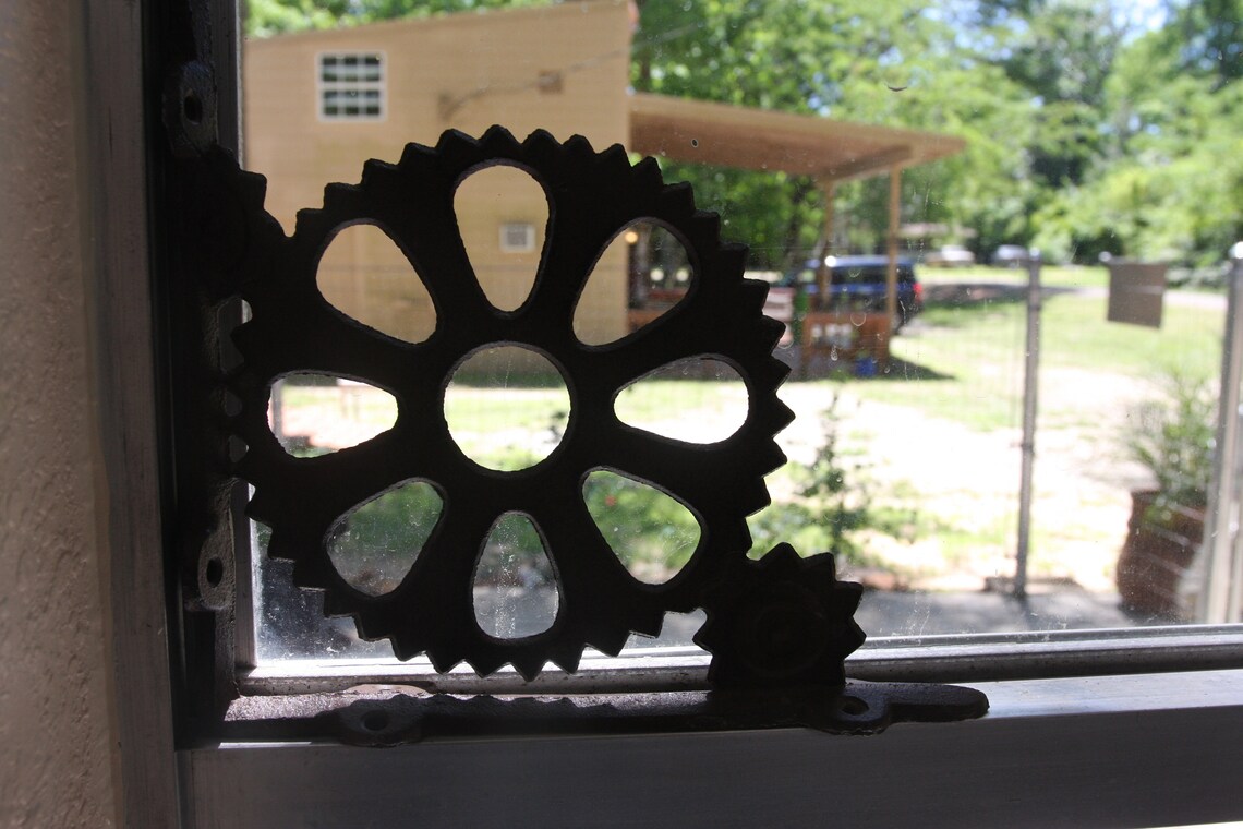 Cog Look Bracket Workshop Open Concept Shelving 8 | Etsy