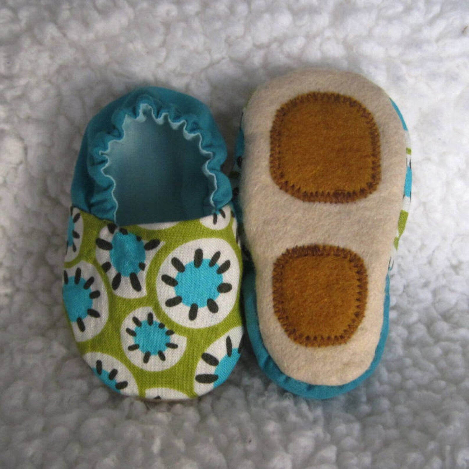 Toddler Slippers Sewing Pattern, Unisex Baby Fabric Shoes, Kids Sewing ...