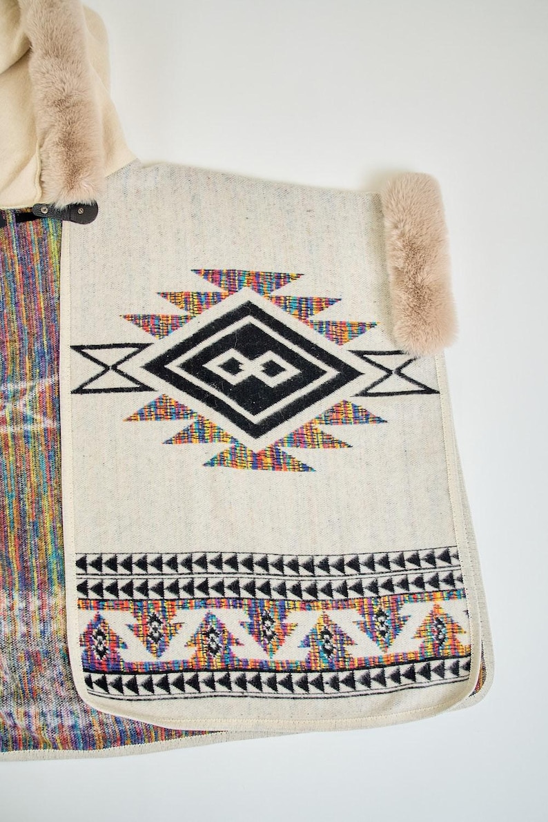 New Tribal Aztec Western PONCHO Wrap Faux Fur Stunning Gorgeous Hooded ...