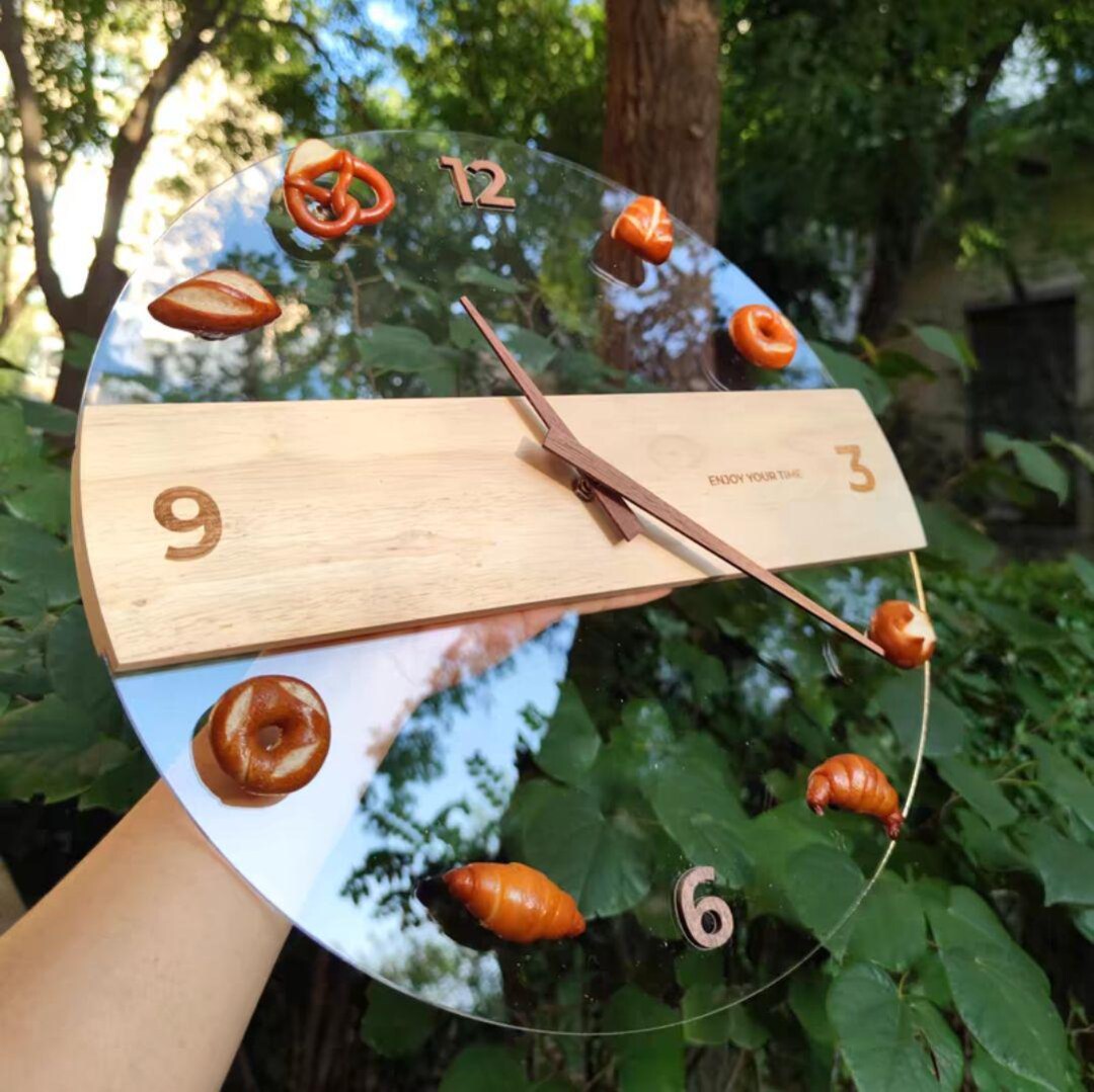 Custom Realistic Pretzel Bread Clock,custom Text or Logo, Home Decor ...